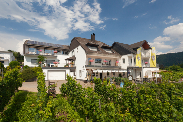 Impressum – Trossen Weine